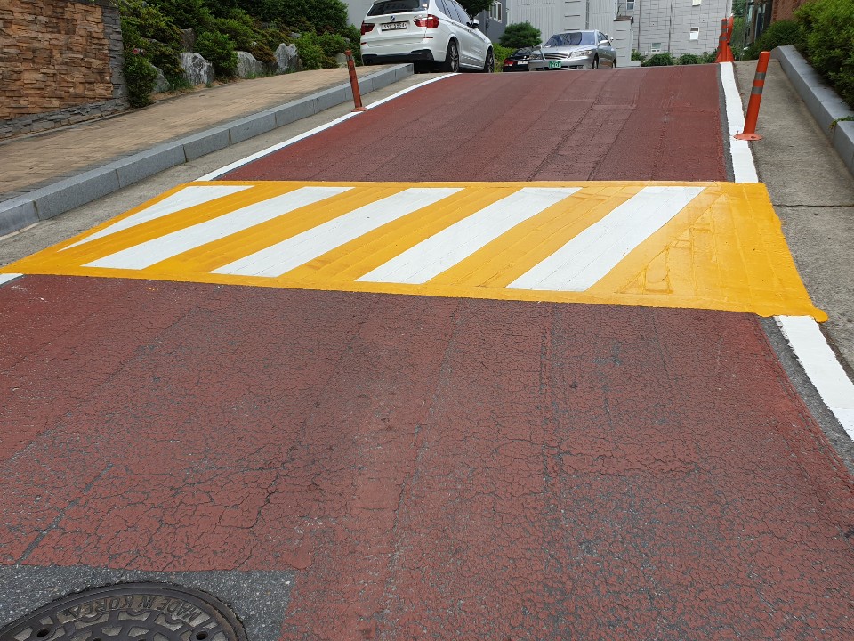 초연결 플랫폼 AAAVVVV.com